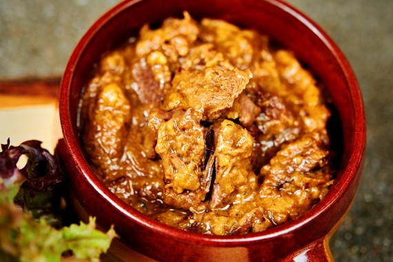 Heerlijk om zelf te maken: Vlaamse stoverij (draadjesvlees) - Culy