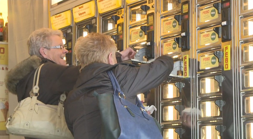 Leuk filmpje: Febo-snackers verrast met Vlaamse sterrenhapjes uit de ...