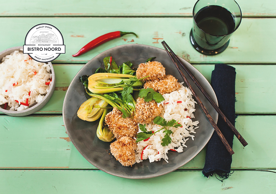 Kip in kokosjasje met baby paksoi en geurige pandanrijst - Culy