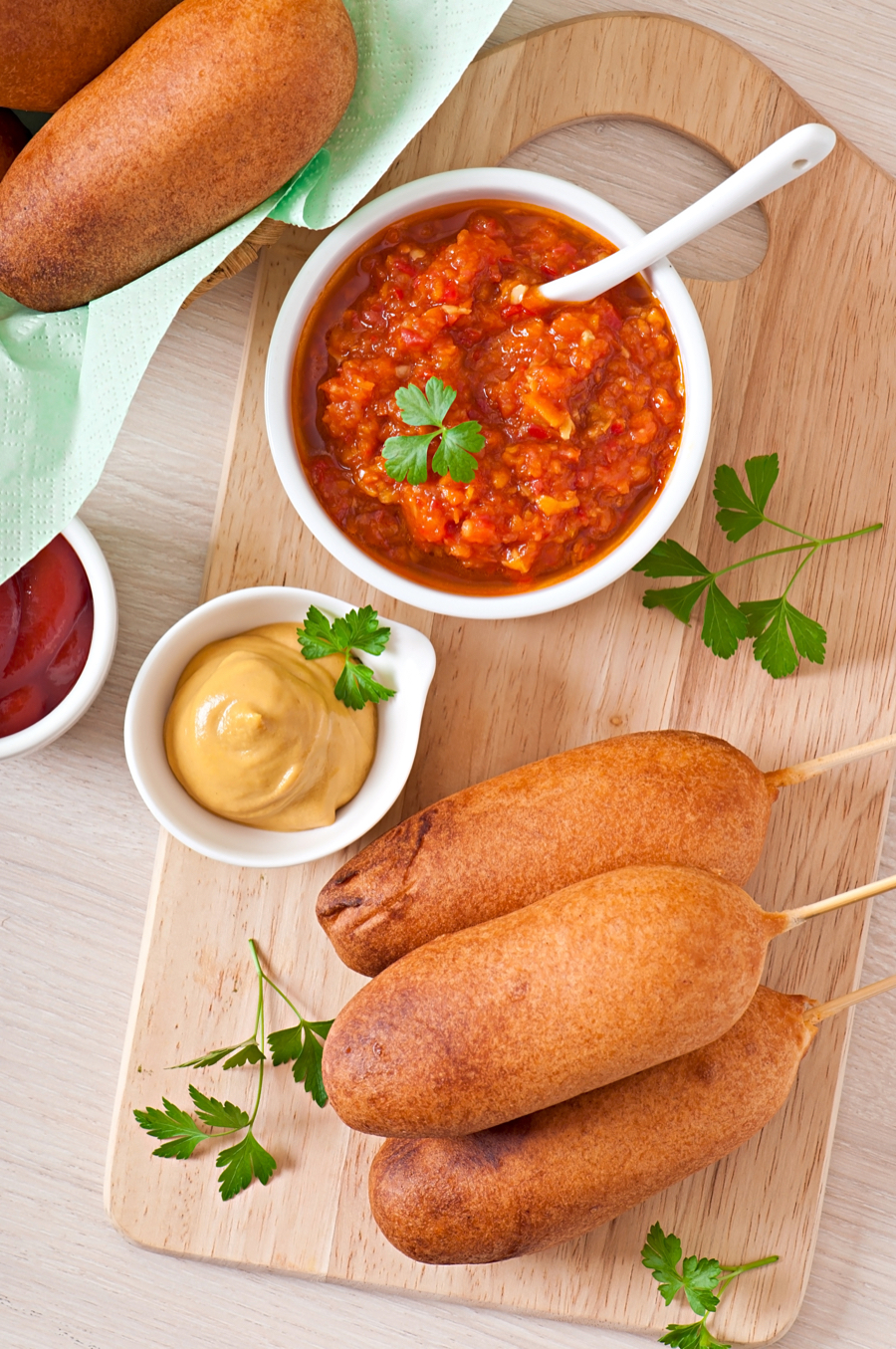 Een American favorite: corn dogs - Culy
