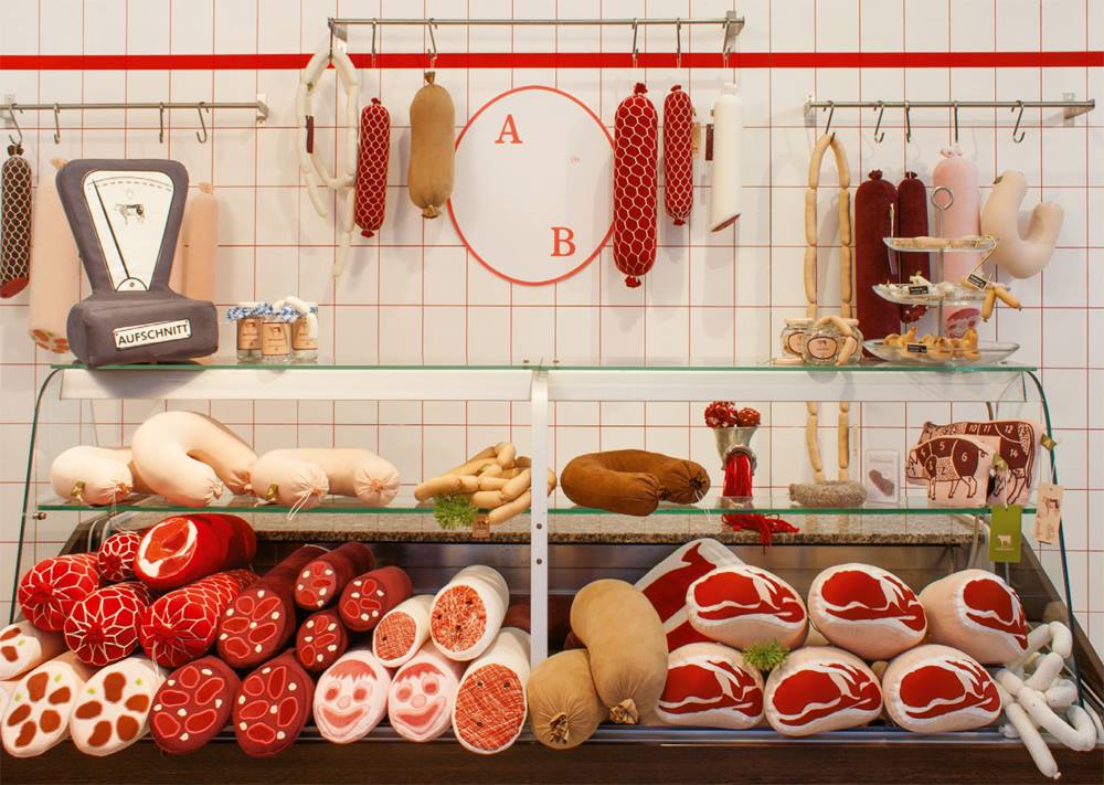 Deze Duitse slagerij is compleet gemaakt van... stof! - Culy