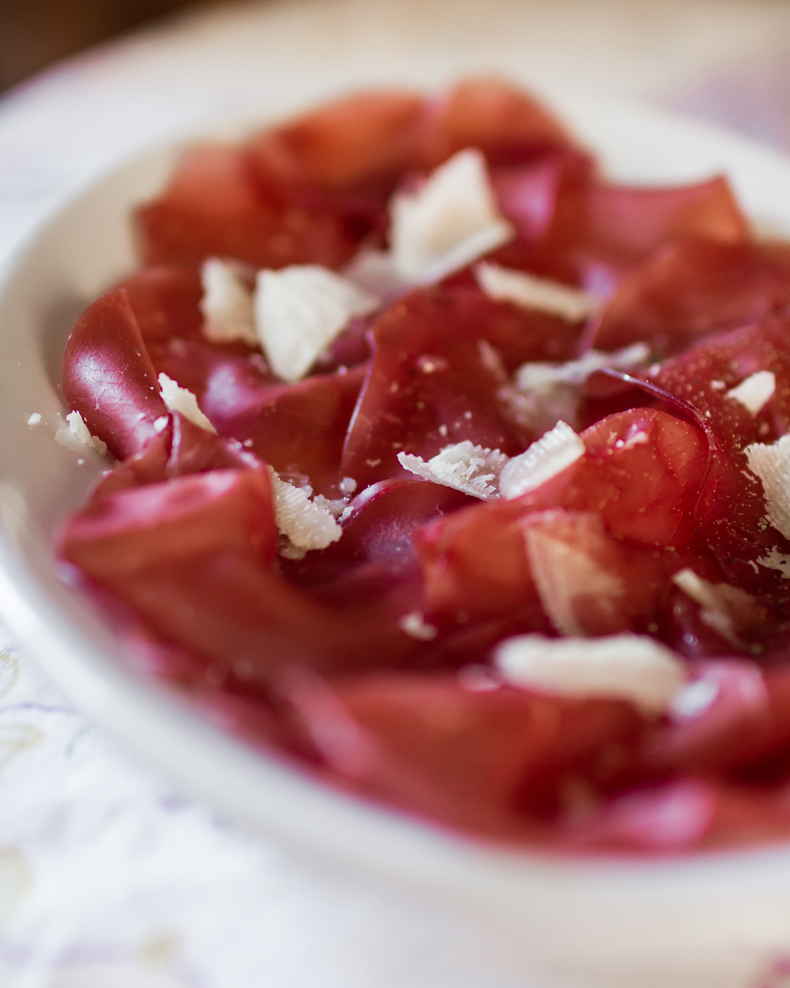 Bresaola: niet je standaard carpaccio (wél goddelijk gedroogd vlees) - Culy