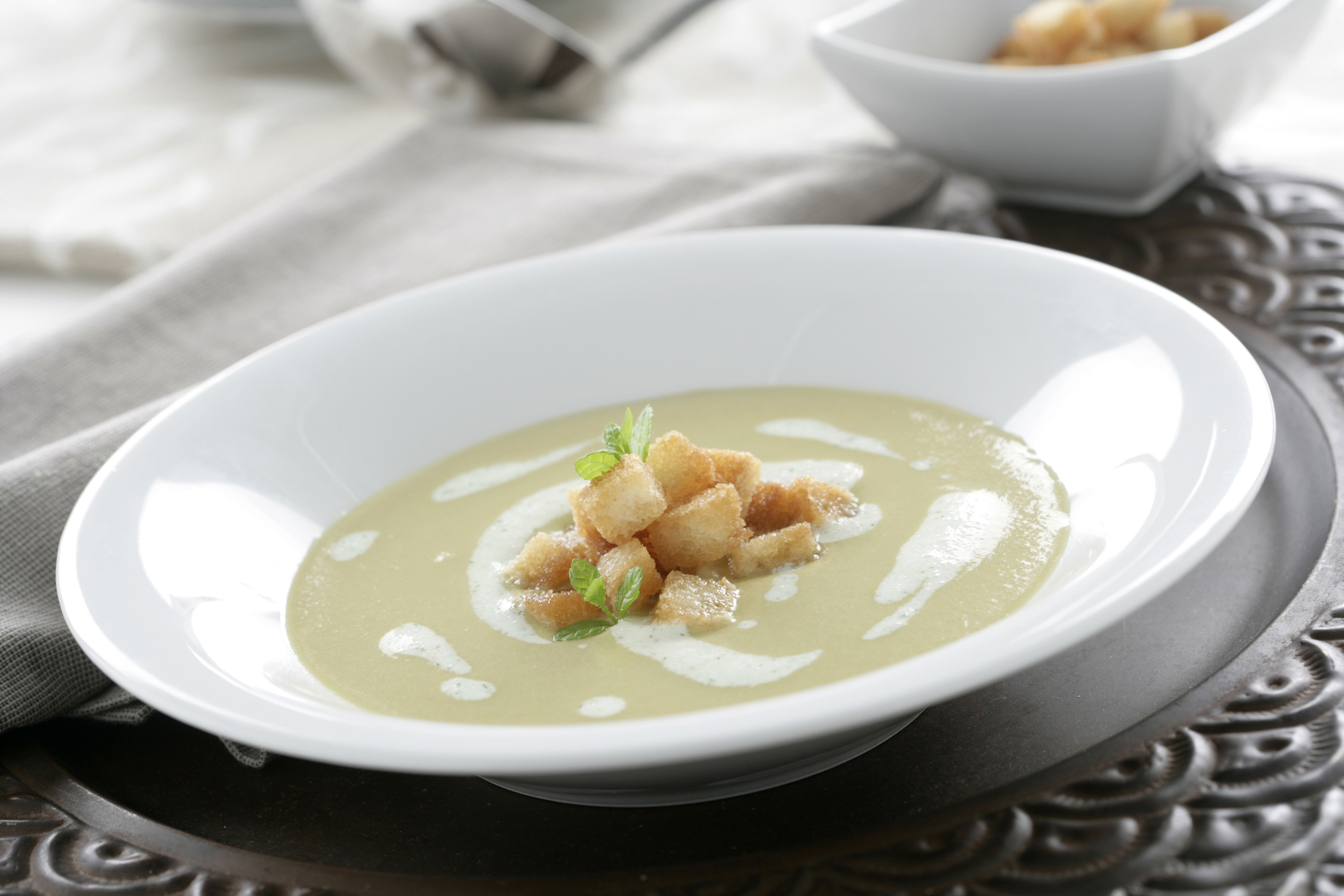 Vichyssoise: een romige Amerikaans-Franse soep - Culy