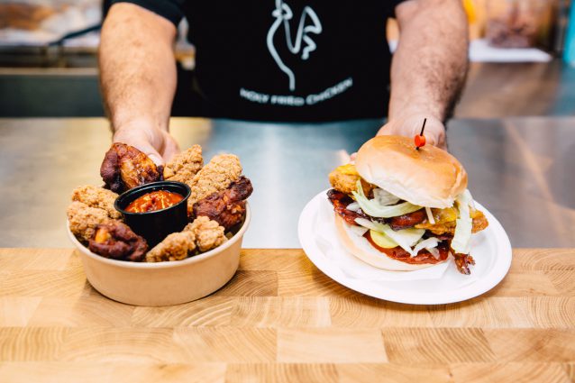 Holy Chicken! De chefs van restaurant 212* openen een foodstand in de ...