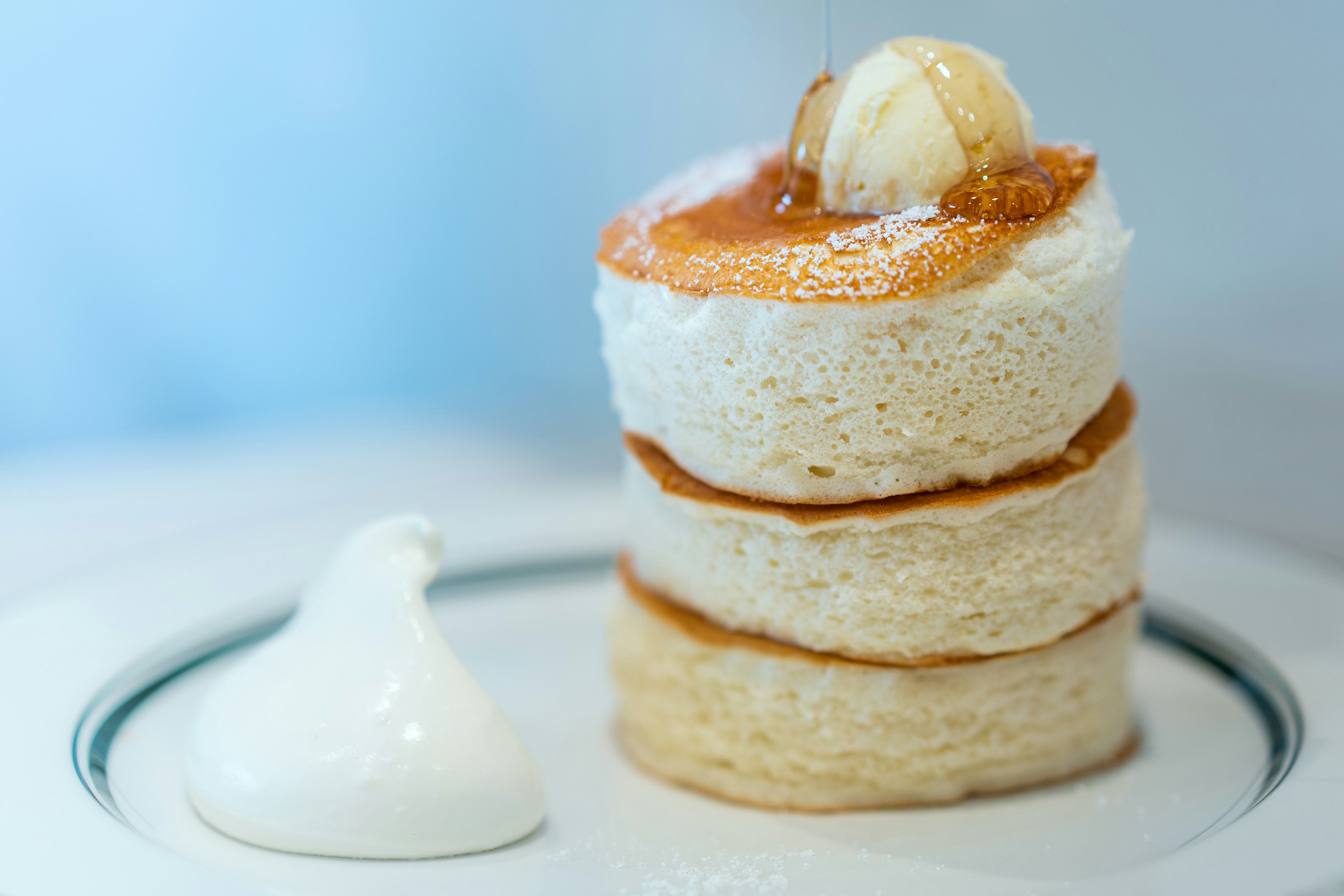 Extra fluffy pancakes door deze manier van mengen - Culy