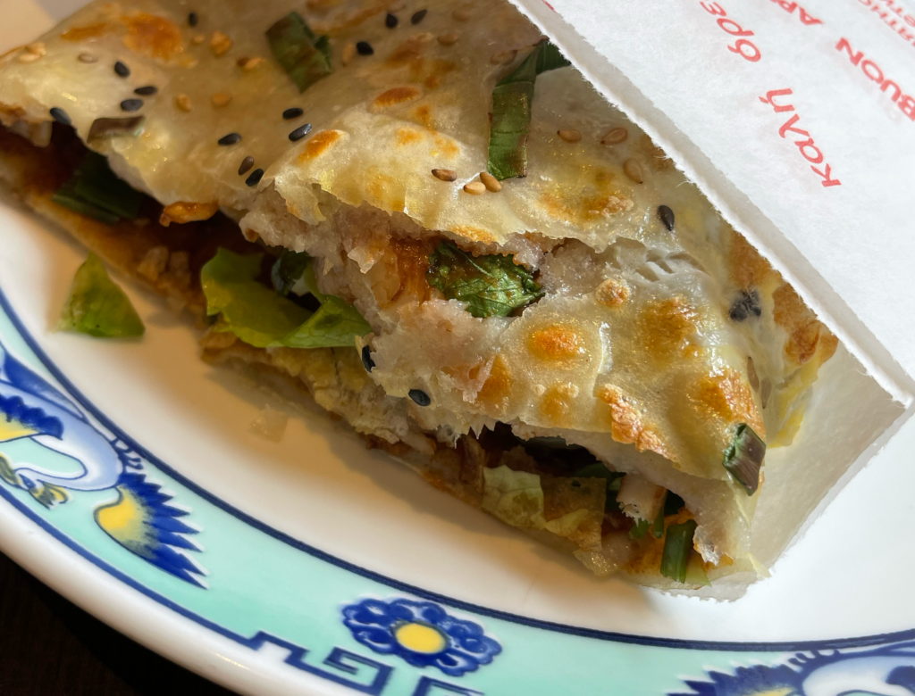 Chinese jianbing is alles wat je zoekt in streetfood: hier eet je het ...